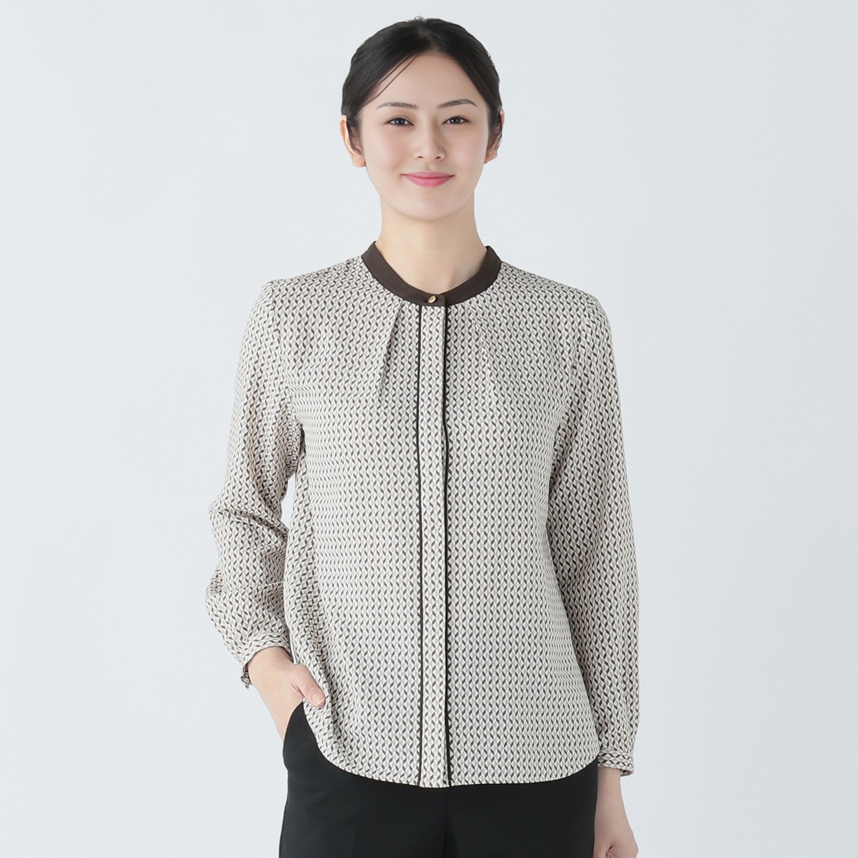 配色パイピングブラウス レディス ESPRITMUR(エスプリミュール) | イオンスタイルオンライン 衣料品・暮らしの品をネットでお買物