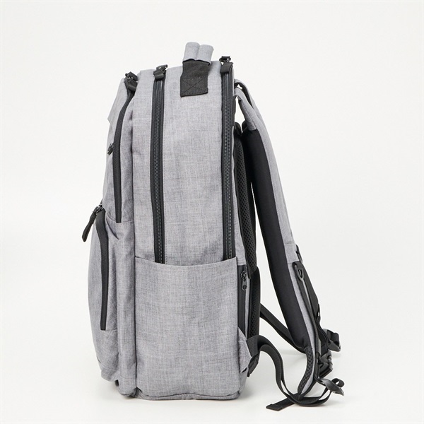 トップバリュ(TOPVALU) 15ポケットはっ水リュック ユニセックス | イオンスタイルオンライン 衣料品・暮らしの品をネットでお買物