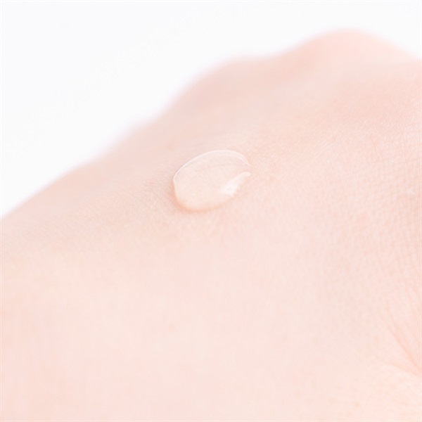 ×ちふれ 美容液ノンアルコールタイプN 45ml CHIFURE | イオンスタイルオンライン 衣料品・暮らしの品をネットでお買物